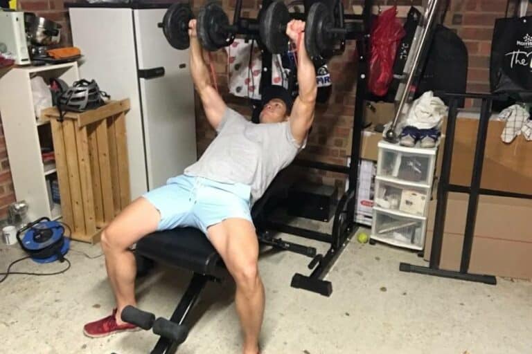 Dumbbell Flyes Without A Bench (how to do it & is it effective?)