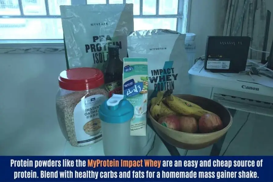 10 Ways Bananas Help Build Muscle (& bulk up skinny guys)