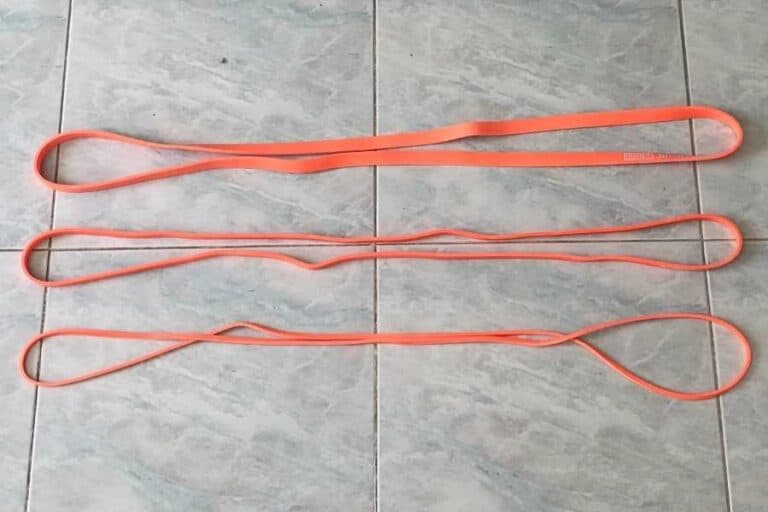 How To Use Resistance Bands At Home (example workout)